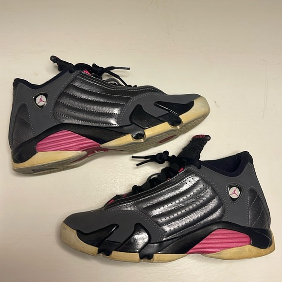 Jordan | Shoes | Air Jordan 4 Gs Hyper Pink | Poshmark